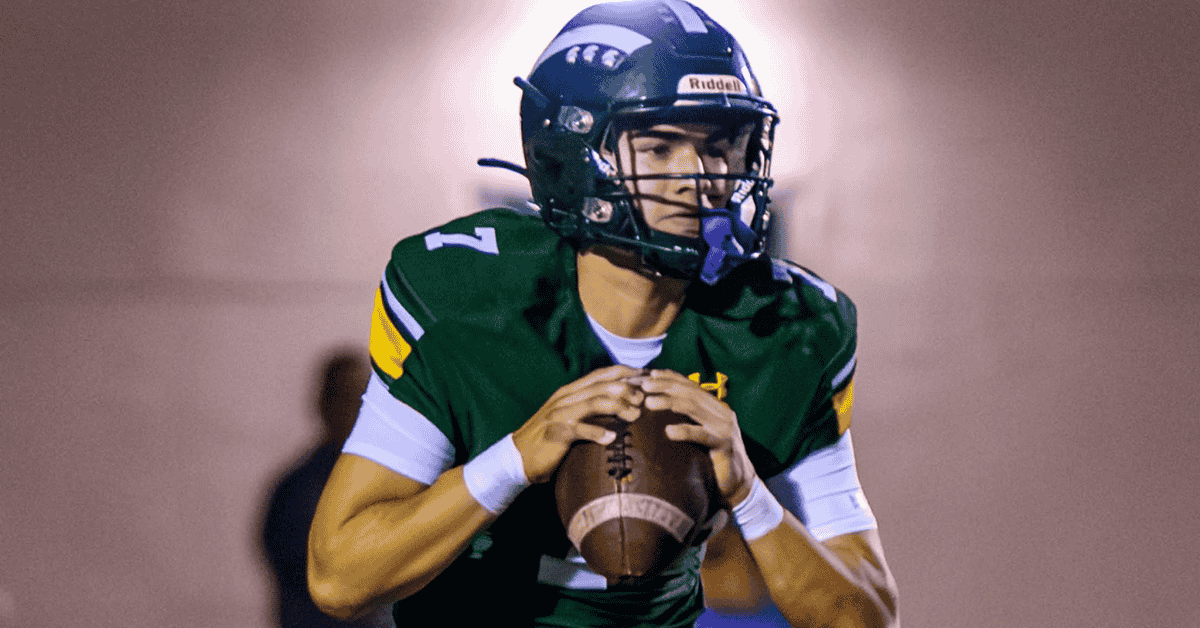 St. Paul vs Damien Football Game Recap & Photo Gallery: Spartans Stay ...